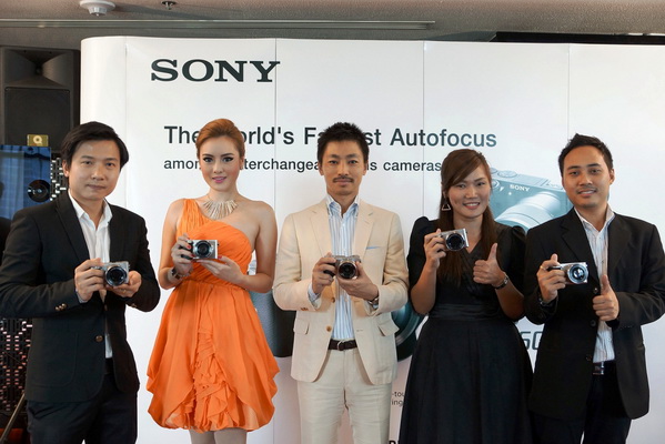 เทคโนโลยีล่าสุดกล้อง CX6000 กับระบบออโต้โฟกัสที่เร็วที่สุดในโลก มันใจ ...