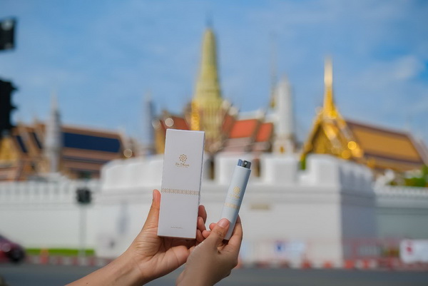 ครั้งแรกกับการเปิดตัวน้ำหอมบูชาสิ่งศักดิ์สิทธิ์แบรนด์ “De Dheva” โดย “แมกซ์ โซลูชัน ...