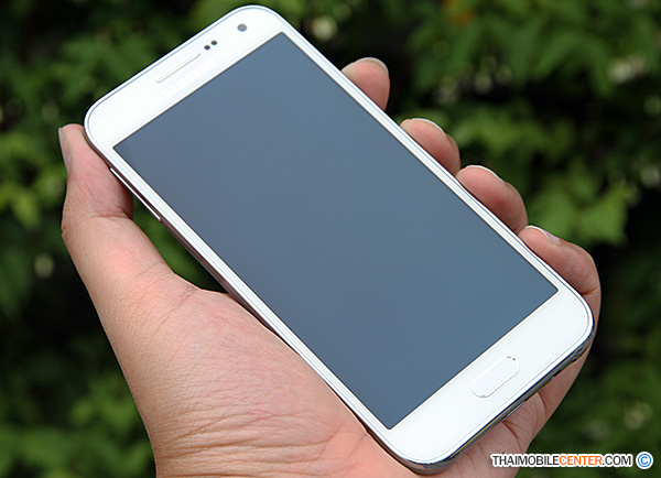 รีวิว (Review) Samsung Galaxy E5 :: Thaimobilecenter.com